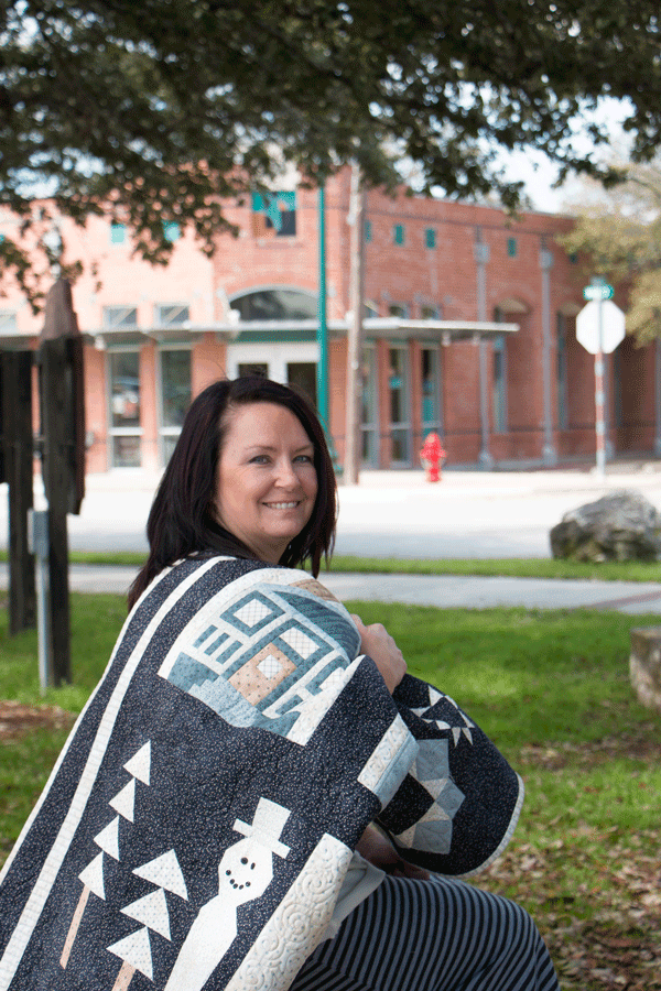 Lisa Bongean visits Fat Quarter Shop!