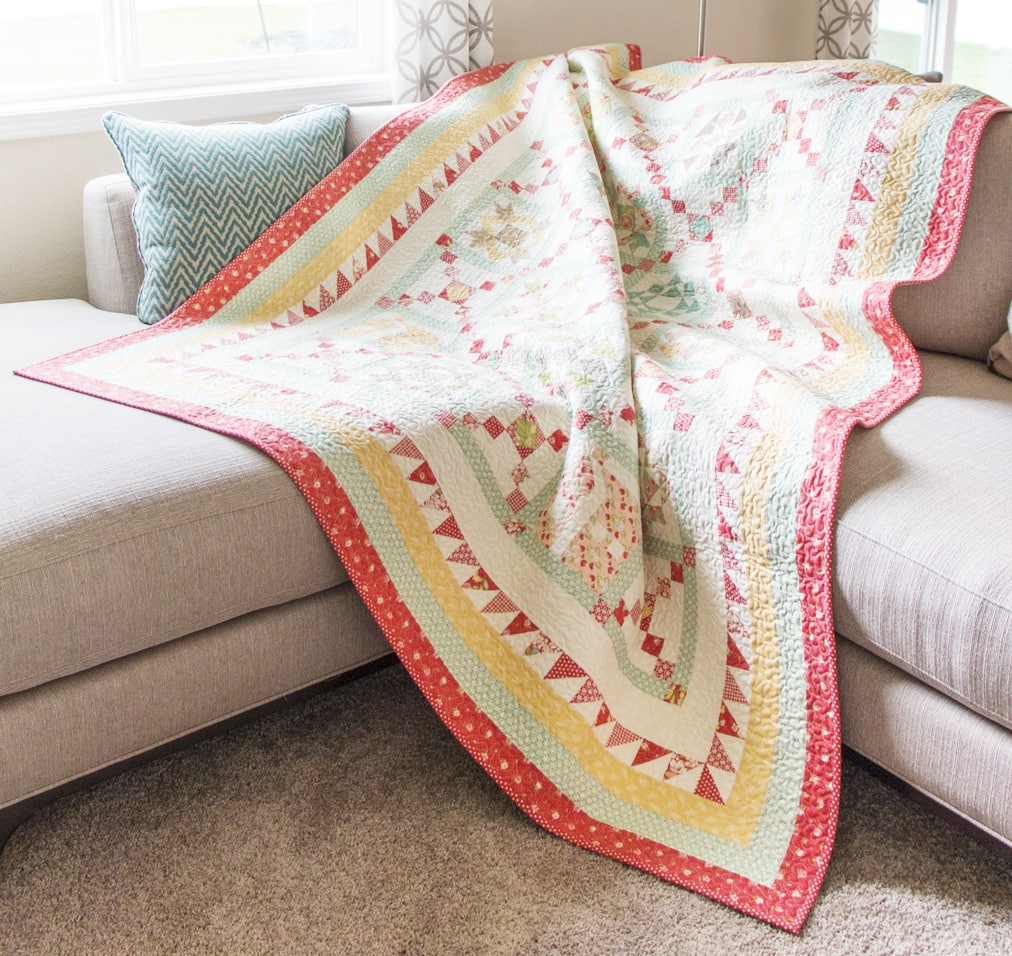 background fabric and binding twice the quilty fun this quilt along ...