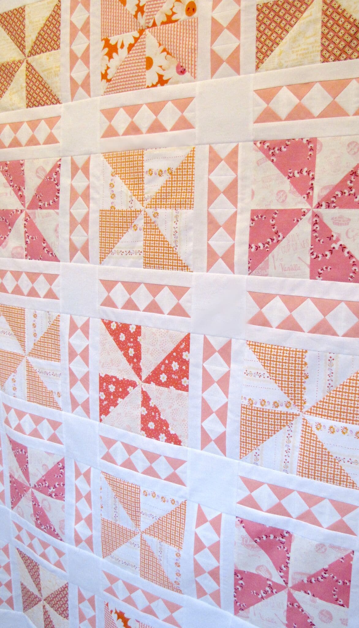 Charise made her Parfait Quilt by using Kona Cotton Solids by Robert ...