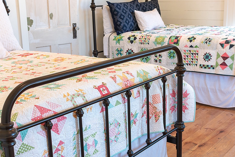 Welcome to the Summer Moon Block of the Month Quilt Along!