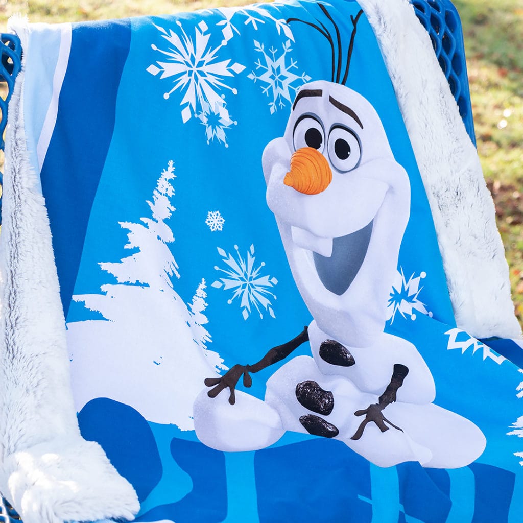 Make a Cuddle Blanket with Olaf