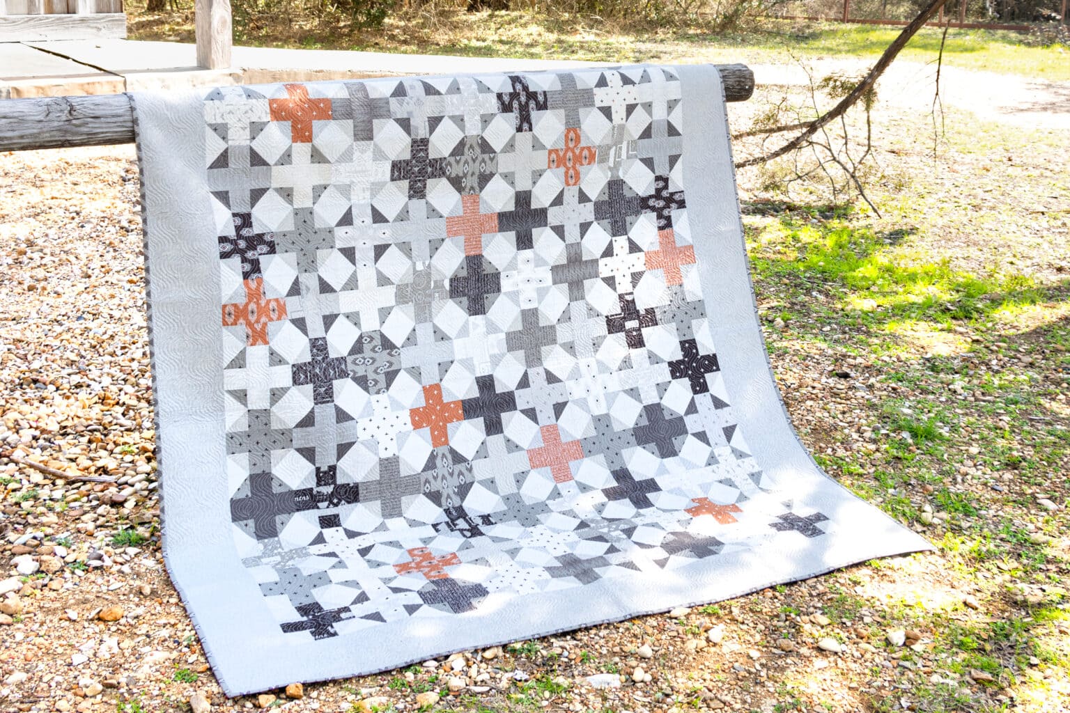 GET THE HOT CROSS BUNS QUILT PATTERN