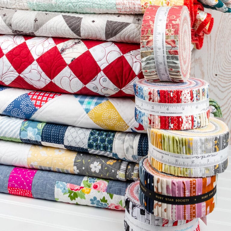 Get ready to roll with my TOP TEN jelly roll quilt patterns ! I’ve ...