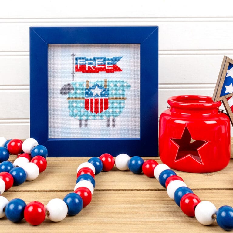 Red, White and Ewe by Bent Creek Summer Memories AuriFloss Thread Box ...