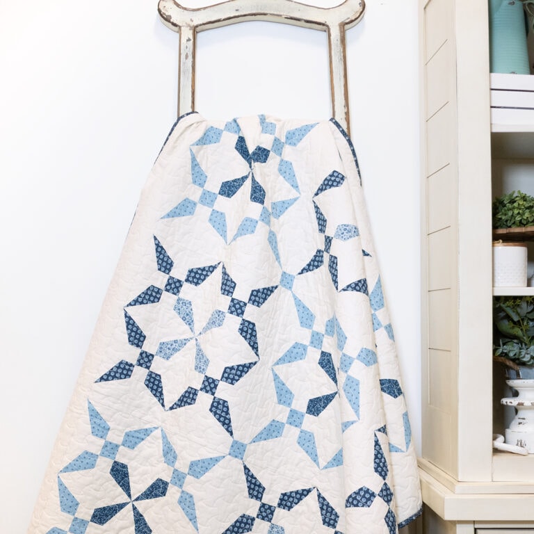 Classic & Vintage – King David’s Crown Quilt and FREE Quilt Block Tutorial