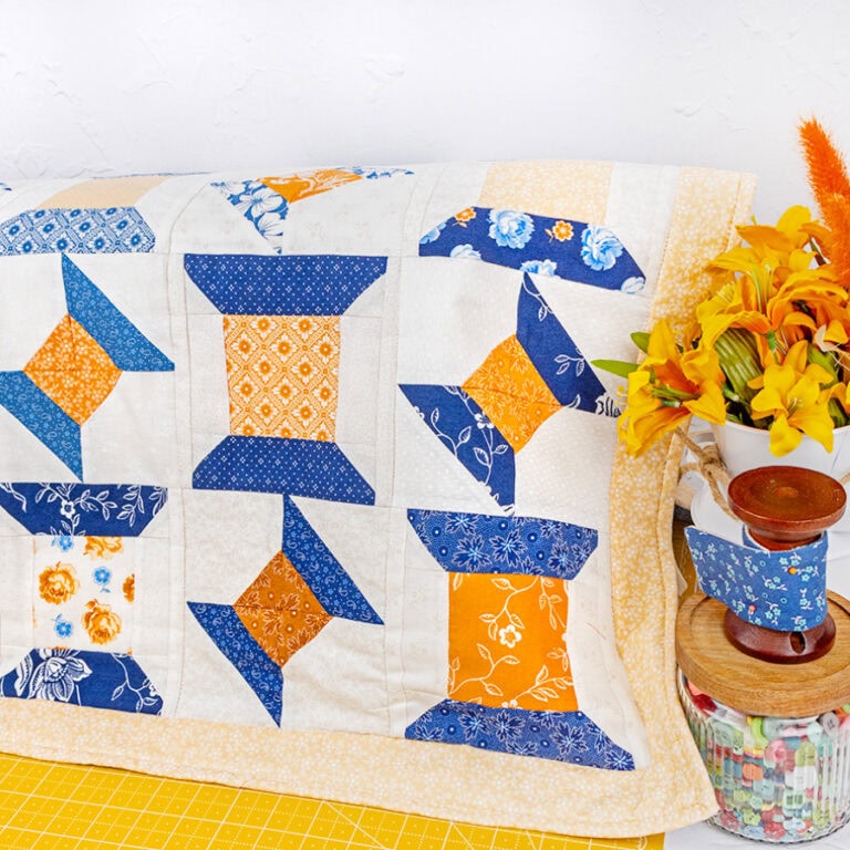 Take a Spin With the Vintage Spools Sewing Machine Cover – Joanna Figueroa